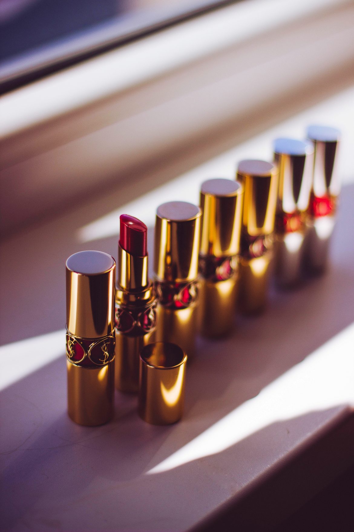 YSL Rouge Volupté Shine Lipstick - Spring Look 2017