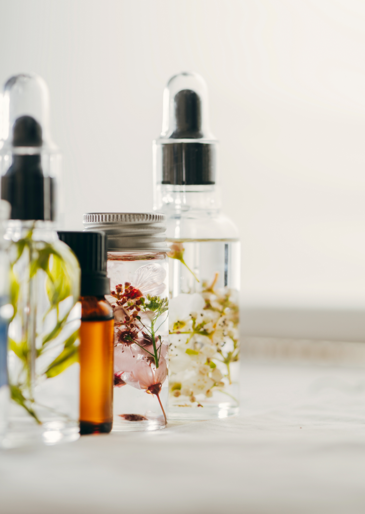Dry Oil: The New Way To Moisturise I How To Use Dry Oil Effectively