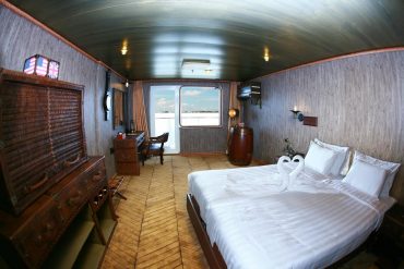 Vintage Luxury Yacht Hotel, Yangon I Luxury Hotels in Yangon